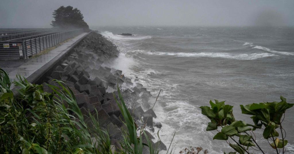 Japan strepi od udara supertajfuna, evakuirano dva milijuna ljudi: ‘Ovo ...